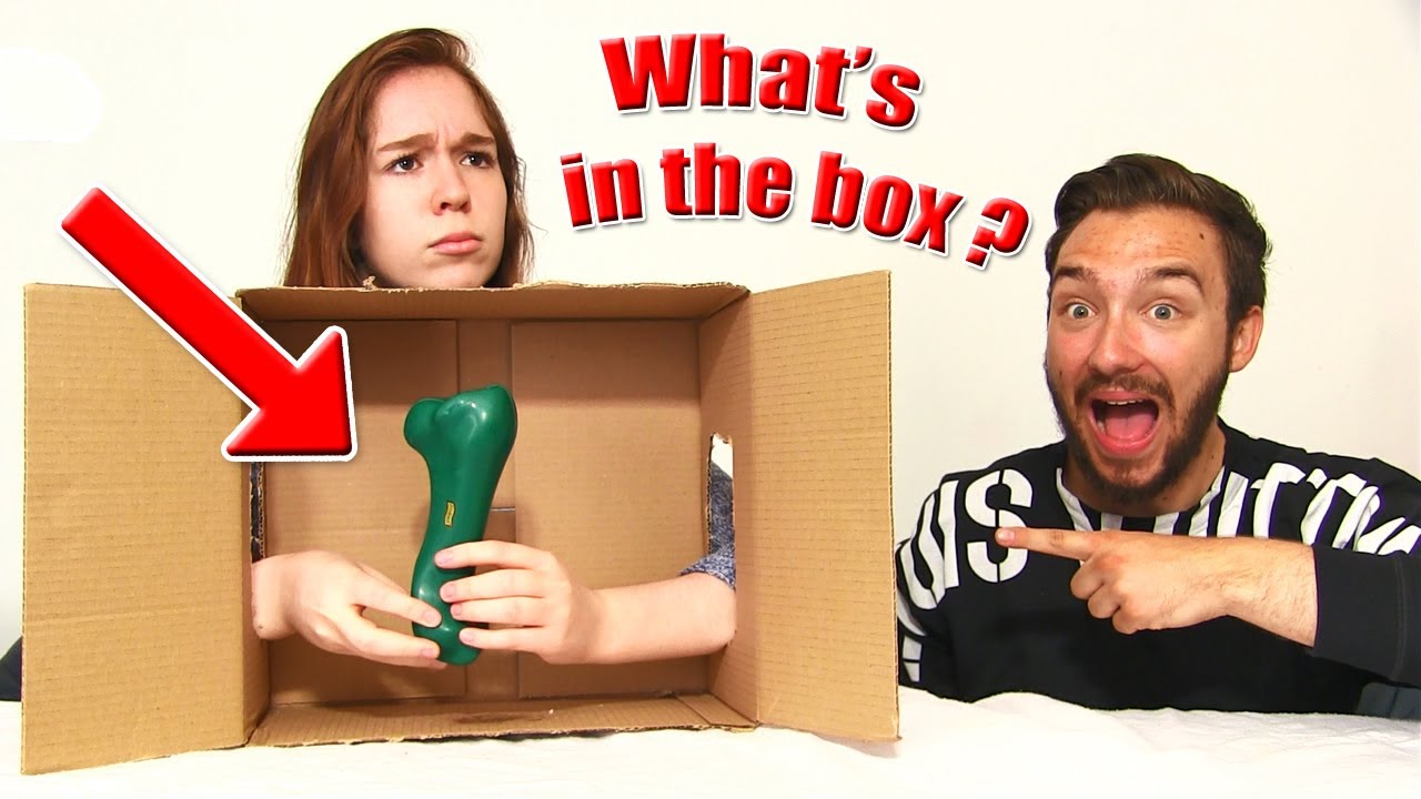 WHAT'S IN THE BOX CHALLENGE en COUPLE !! Prank & SURPRISE WTF ! - YouTube