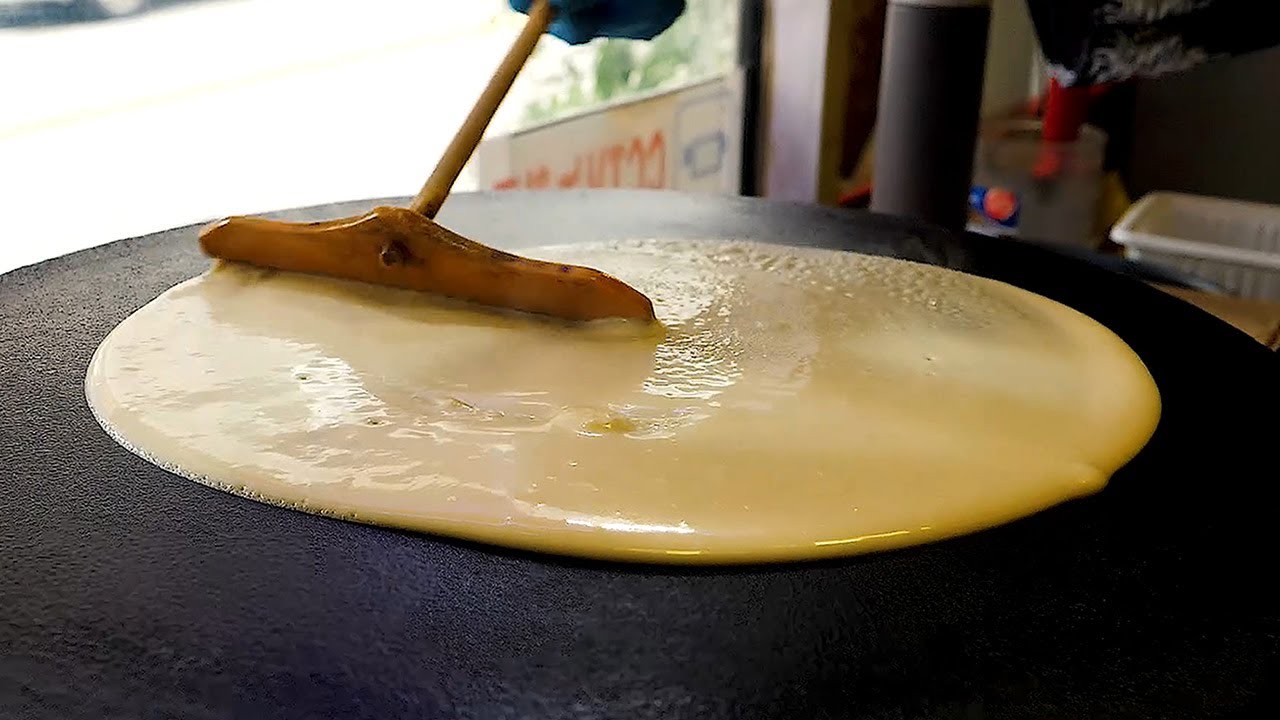 Crispy Crepe, Cheese Cream and Green Tea Cream Crepe - Korean Street ...