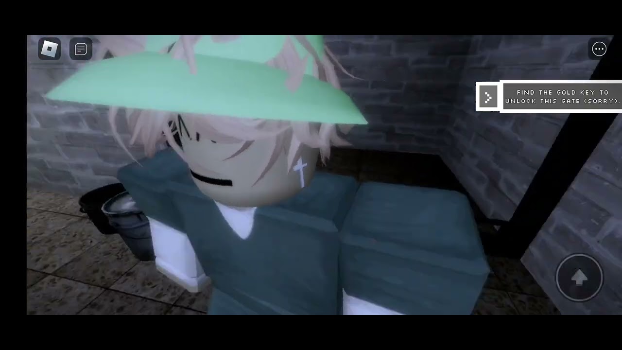 2 noobs playing a roblox horror game - YouTube