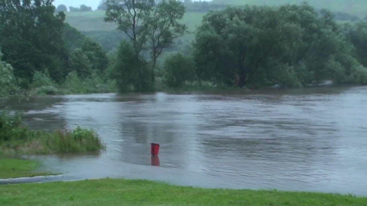Wear flood in Willington on 17 July -03 - YouTube