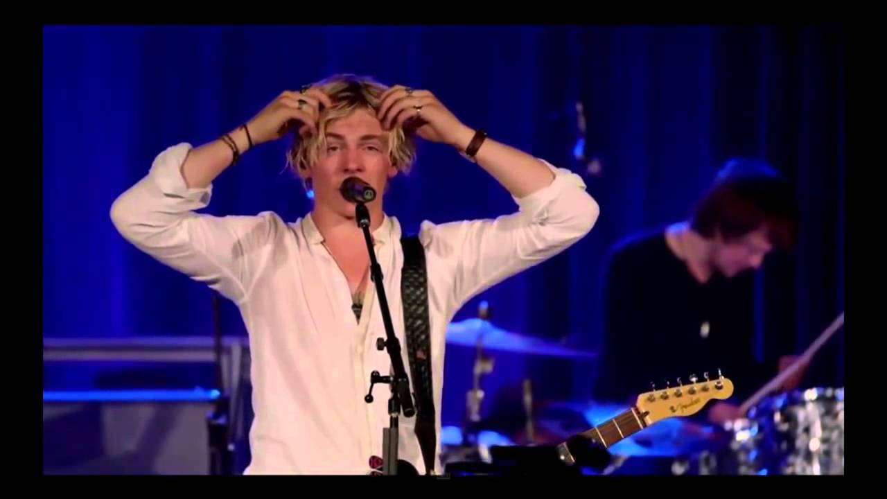 R5 Loud Live At The Roxy - YouTube