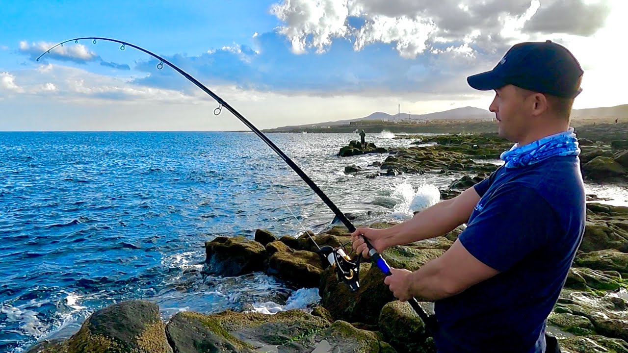 Shore Fishing in Fuerteventura - Canary Islands - Catching BIG FISH off ...