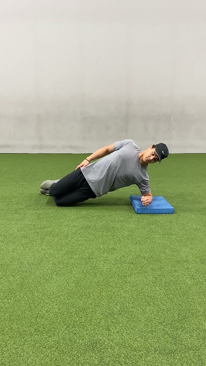 Side Plank Knee's Stacked - YouTube
