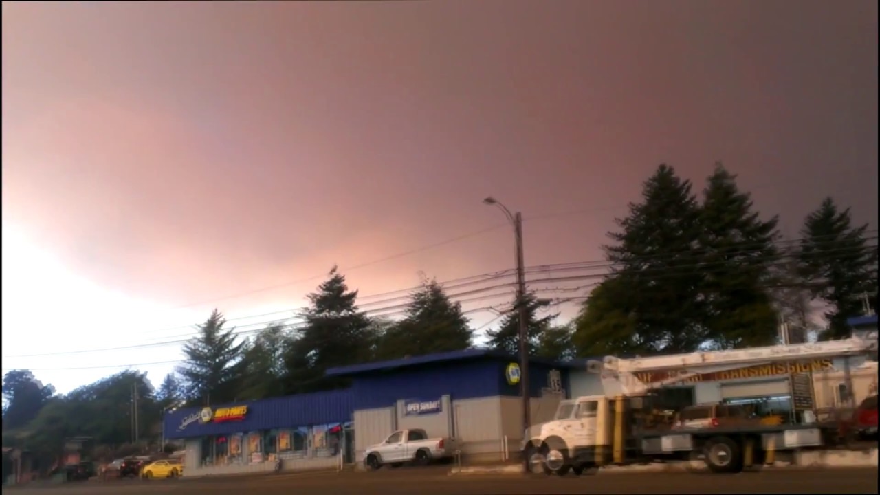 Forest Fire Near Brookings, Oregon - 8/18/2017 - YouTube