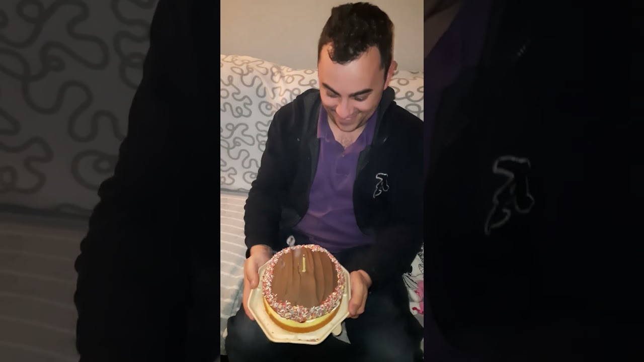 Reigniting birthday candle...wait for it 😆 - YouTube