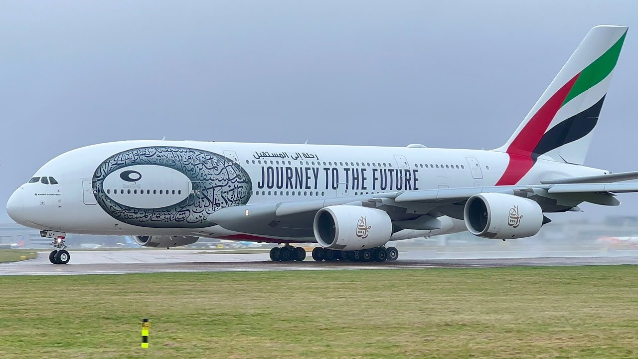 Emirates Airlines (Journey To The Future) Airbus A380-842 A6-EUY ...