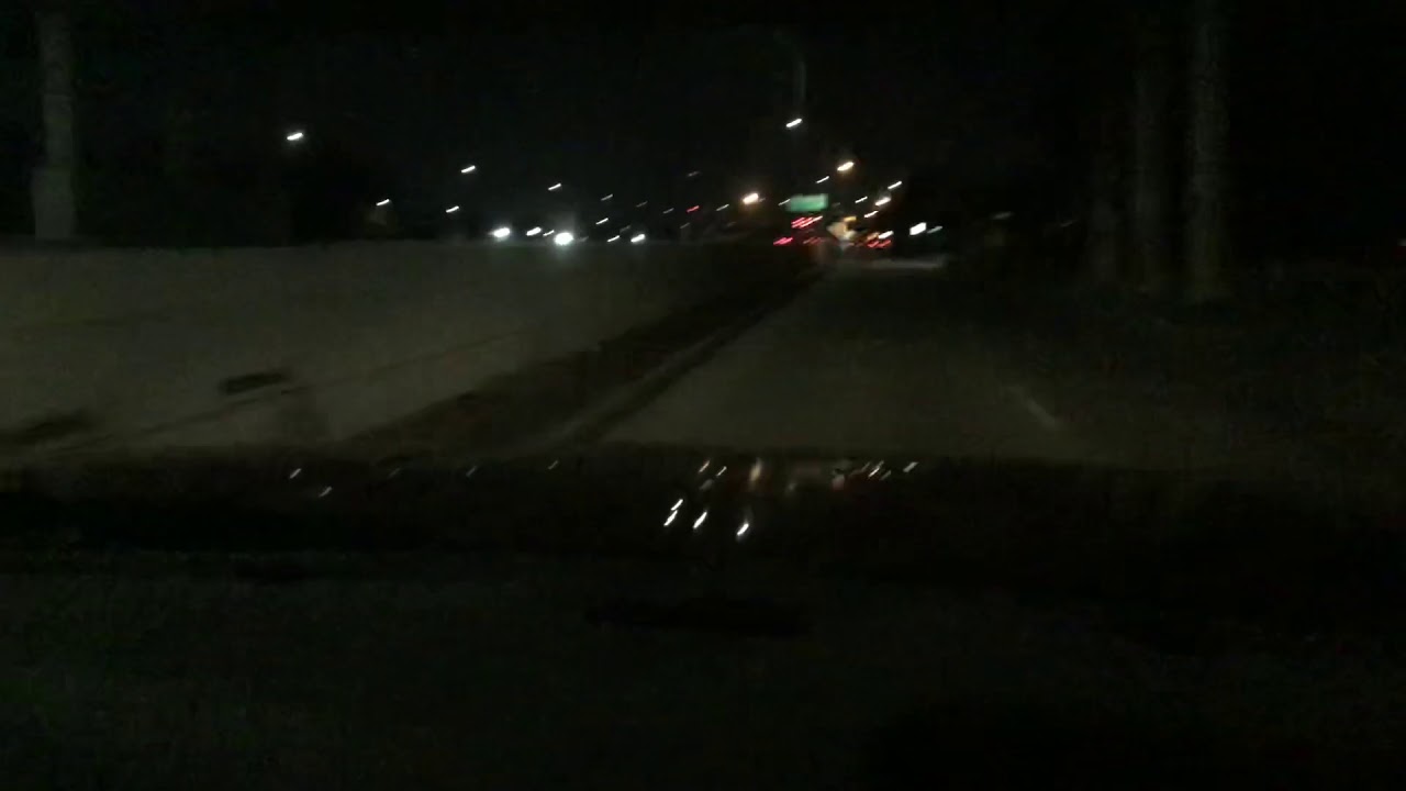 UP 6632 SB AC44CW DPU Leads Grain Hopper Houston,Tx - YouTube