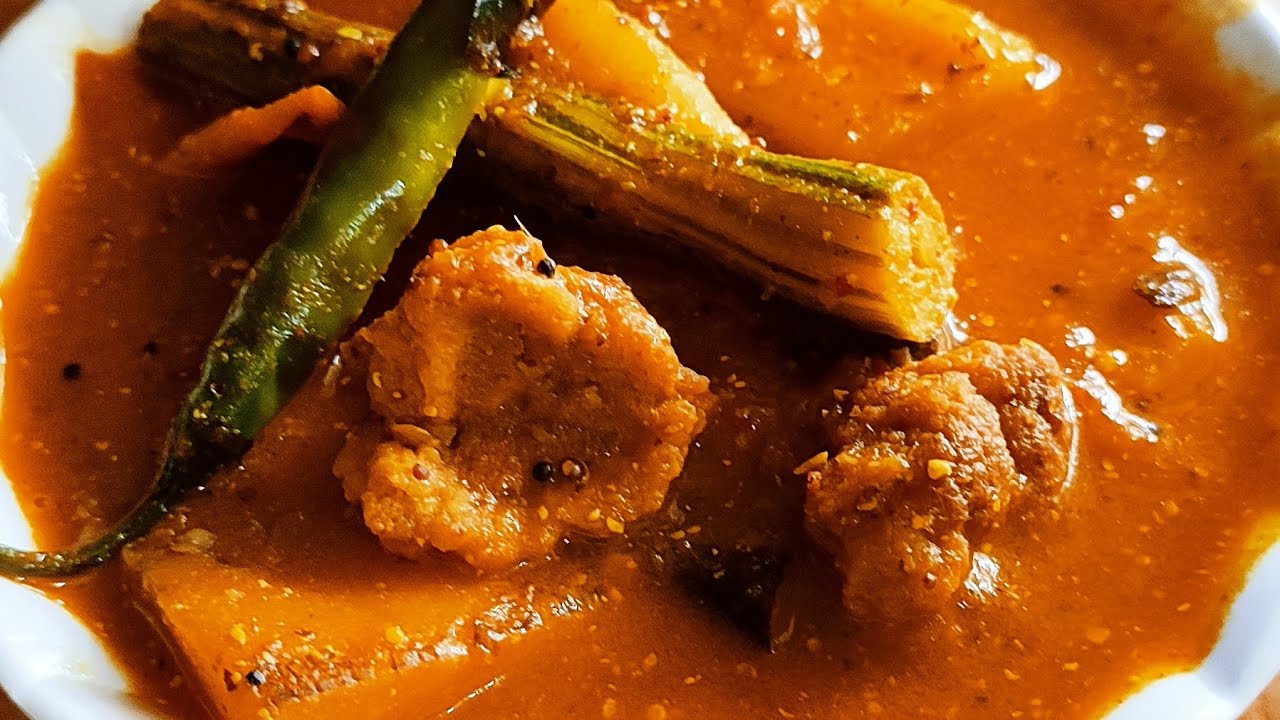 sajana chhuin besara/chuin alu, badi, baigana besara/odia chhuin aalu ...