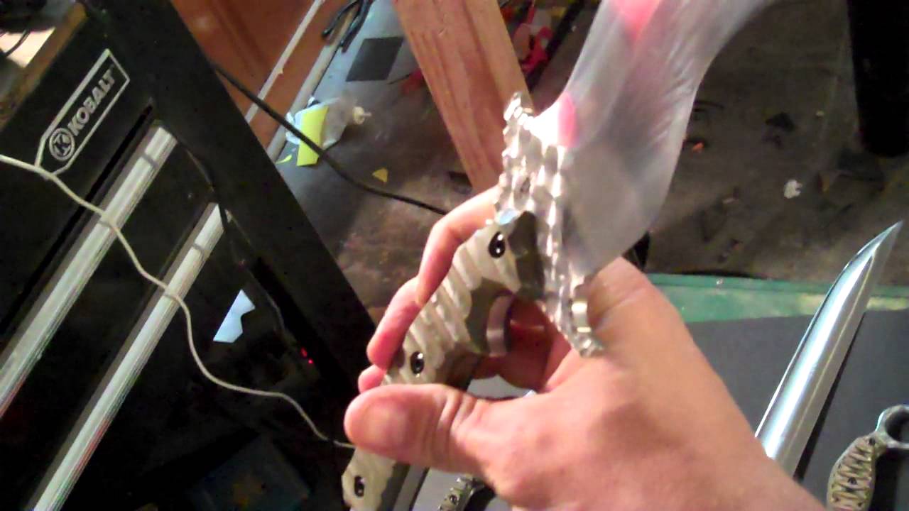 Derespina Kris short sword - YouTube