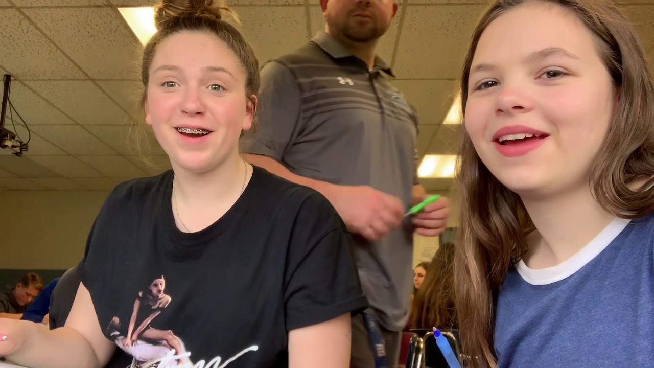 SCHOOL VLOG - YouTube