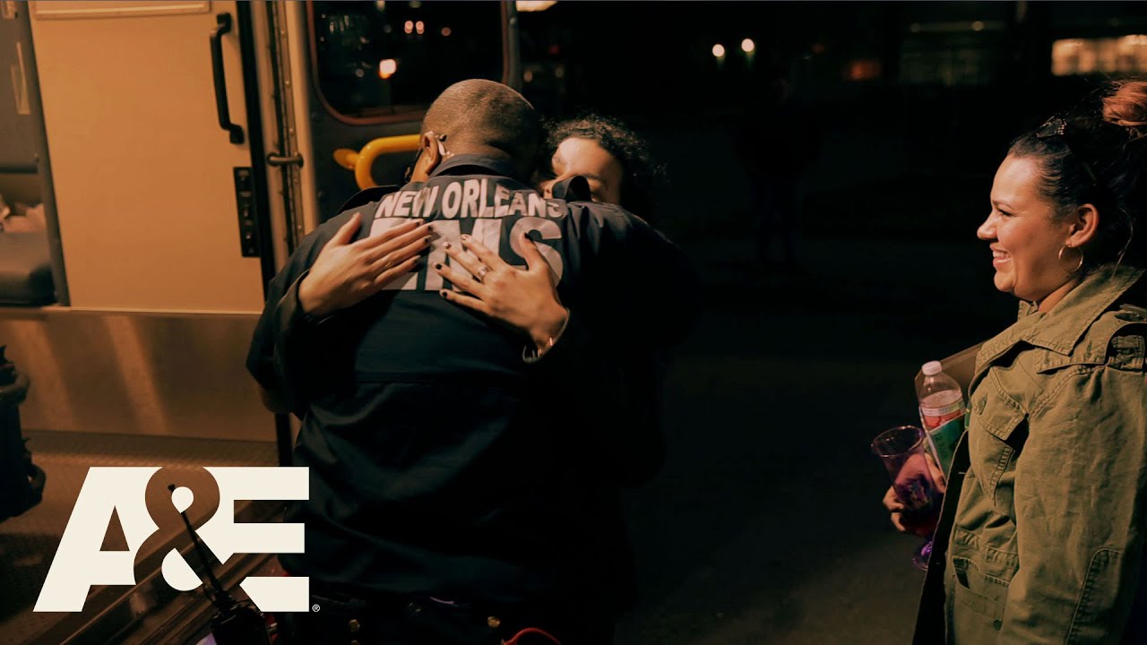 Nightwatch: Dan and Titus Find Hope (Season 2, Episode 1) | A&E - YouTube