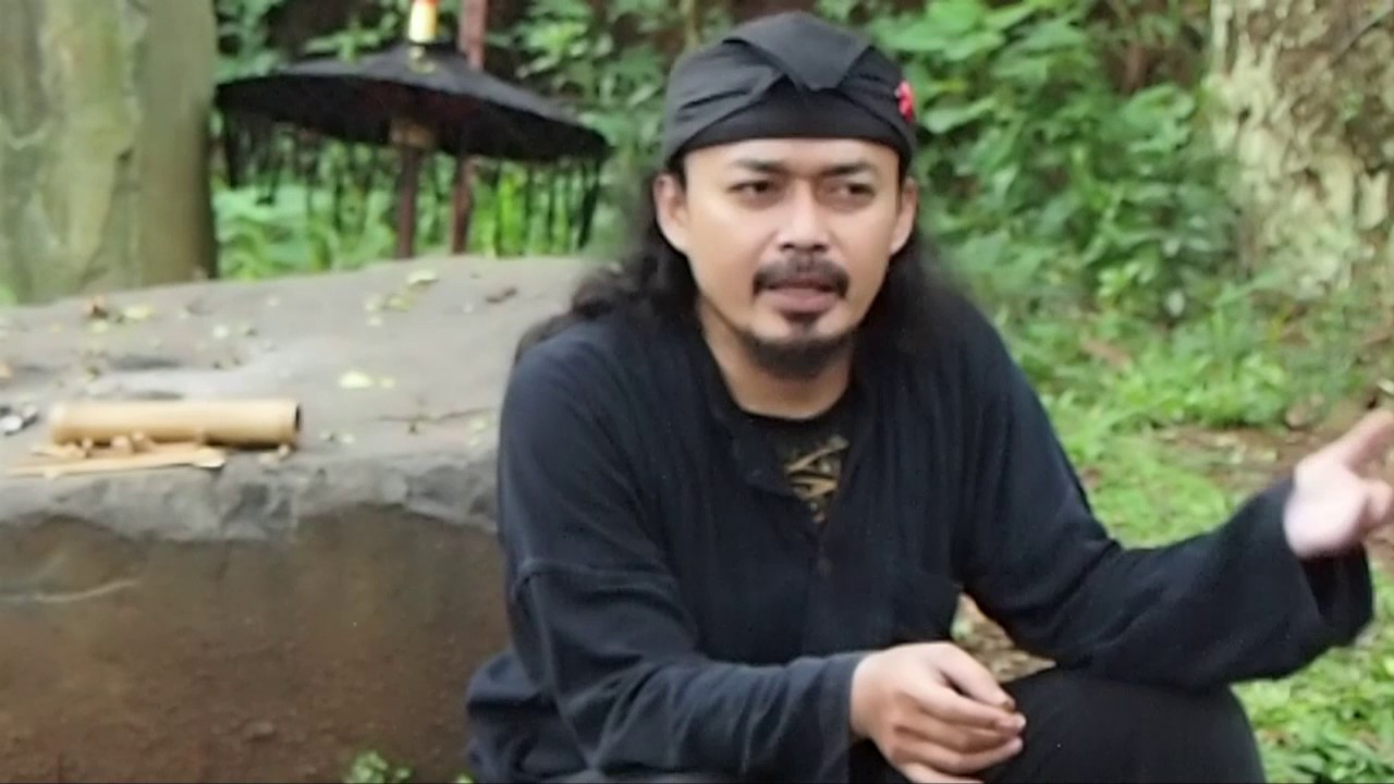Wawancara Man Jasad: Pembangunan dan Nilai Lokal - YouTube