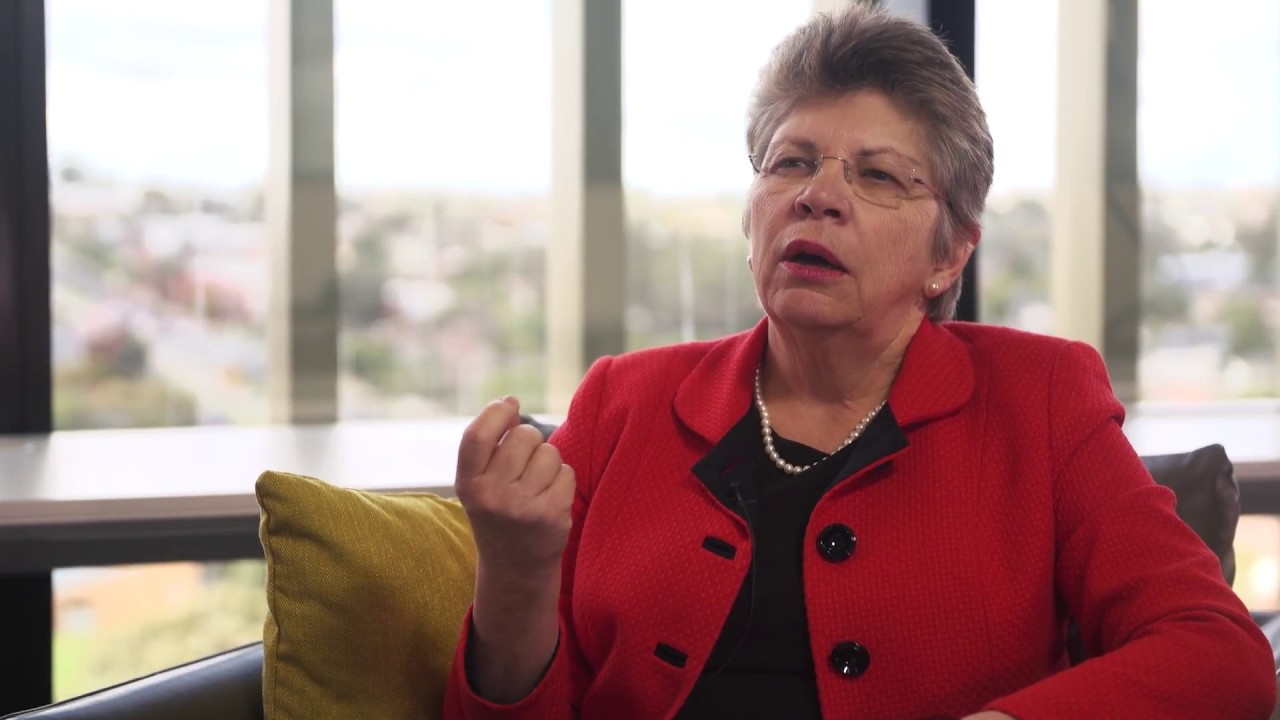 Mentors to Many series - insights from Professor Beverley Oliver of ...