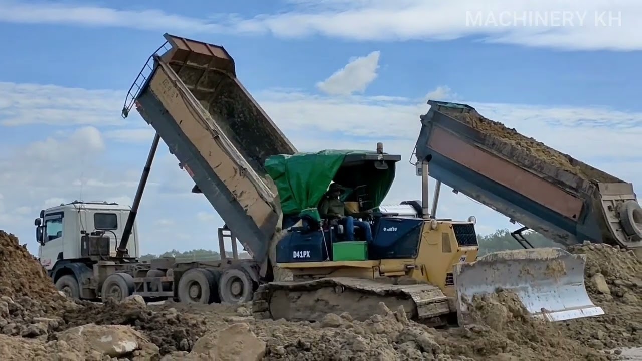 #12 Big Bulldozer SHANTUI Working Plowing Sand / Dozer Clear Sand - YouTube