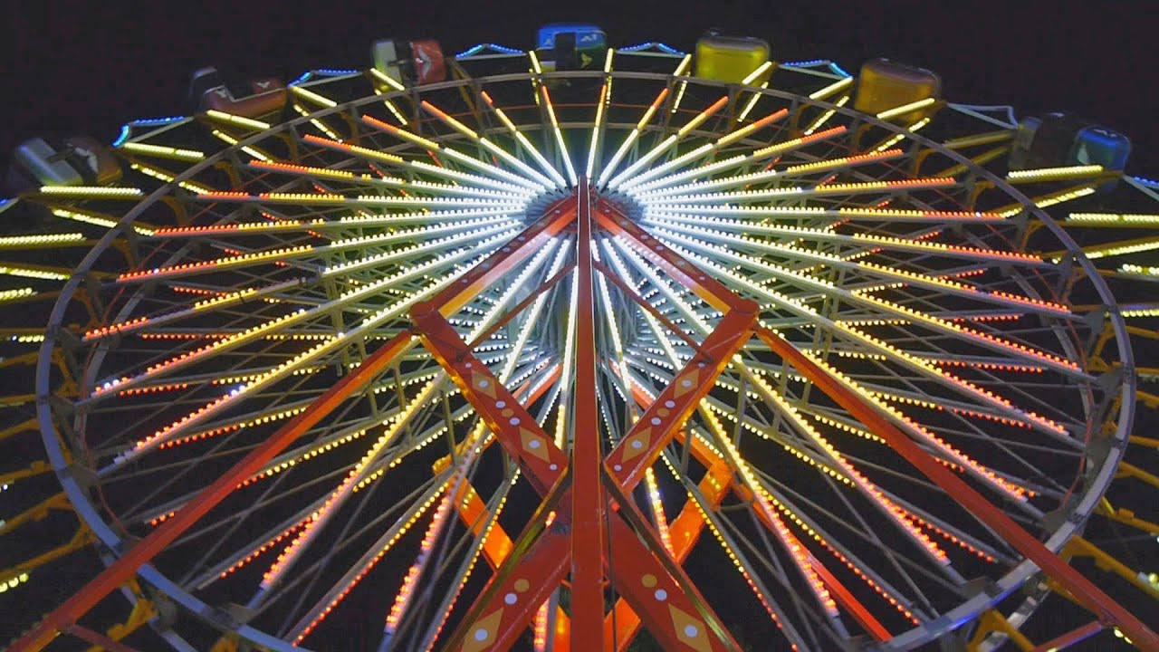 Skydiver Carnival Ride - YouTube