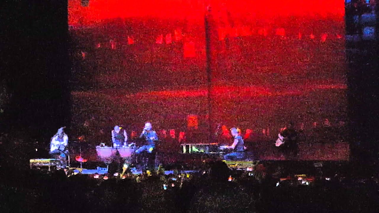 The Sound of Silence- Disturbed live in Phoenix, AZ - YouTube