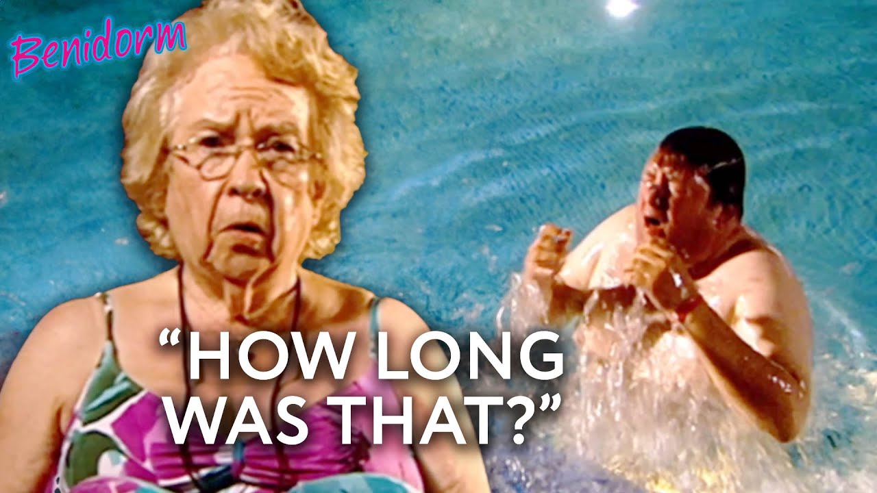 Geoff's World Record Attempt | Benidorm - YouTube