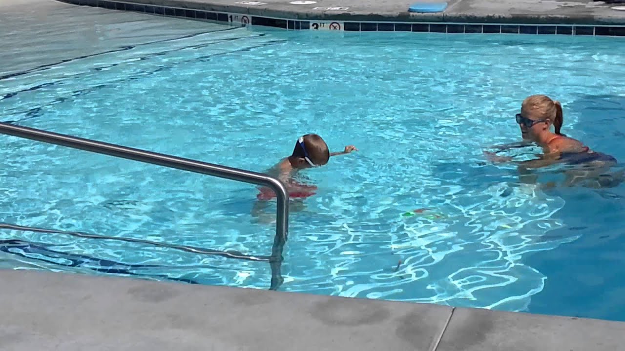 Alex swimming in the pool - YouTube