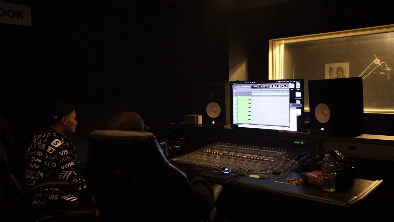 MY FIRST STUDIO SESSION RECORDED - YouTube