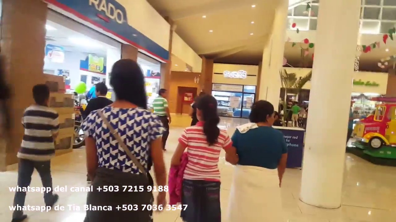 EL FAMILION DE PASEO EN METROCENTRO SONSONATE - YouTube