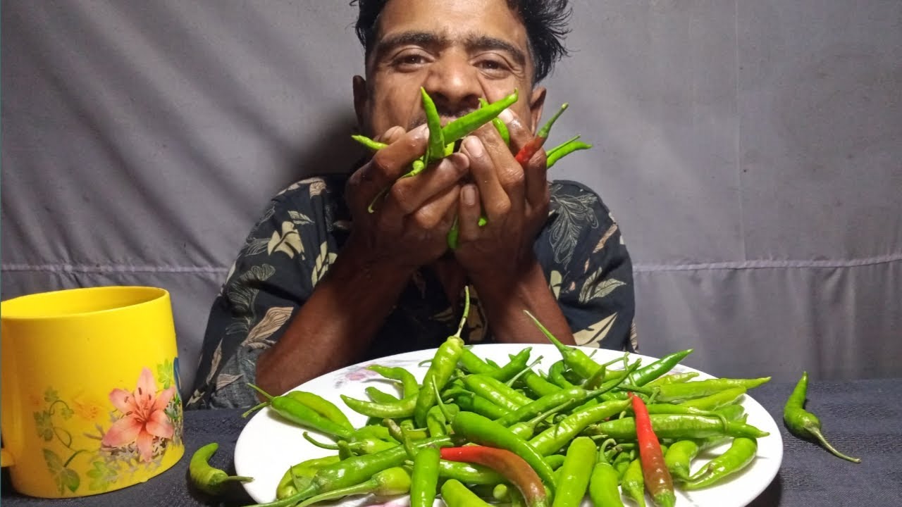 CHILLI EATING CHALLENGE HOTTEST CHILLIES ASM CHILLIS @BD Best Ever Food ...