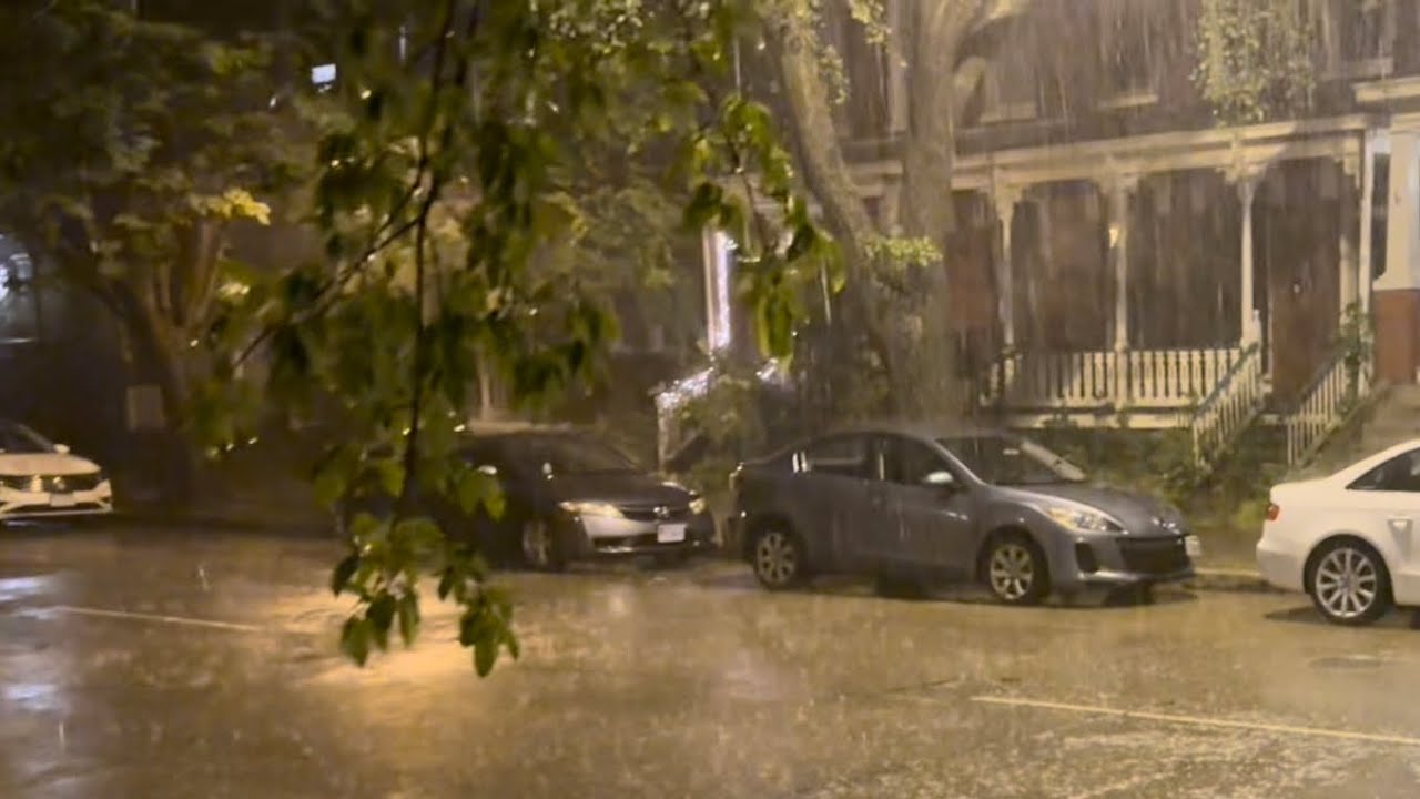 Low Light/Rain in the City Camera test at 1080p/30fps HDR Because I Can ...