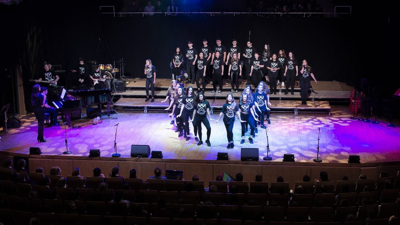 Finalists Concert 2019 – Pobalscoil Iosolde - YouTube