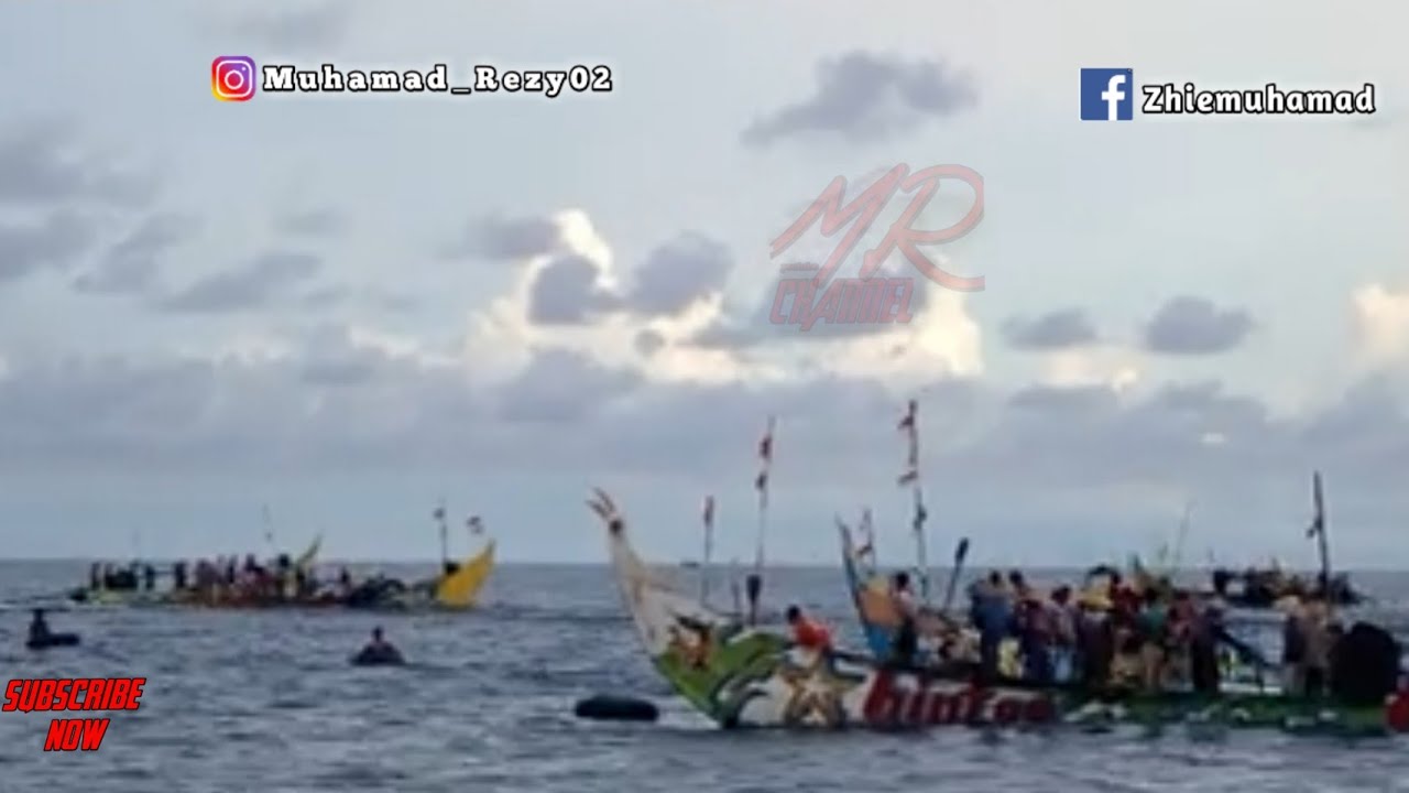 Payang pariaman tangkapan satu perahu penuh dengan ikan tongkol - YouTube