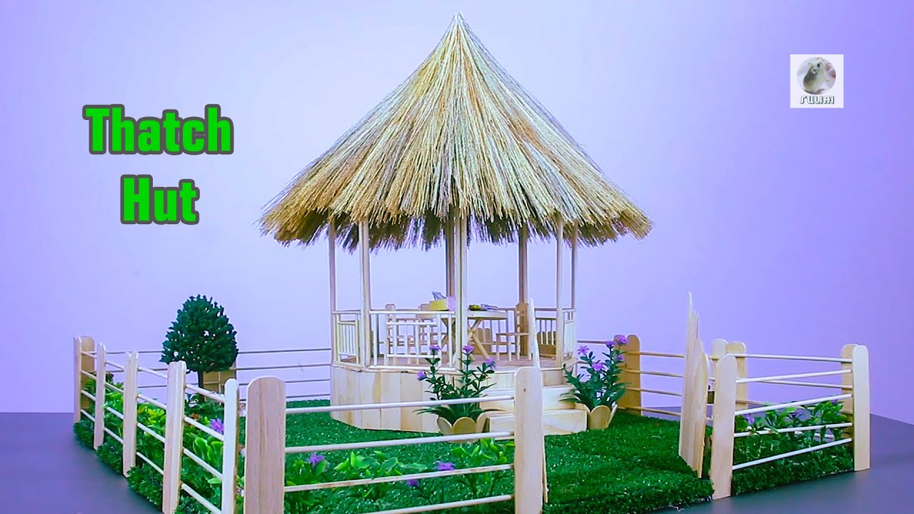 Making a Thatch Hut - YouTube