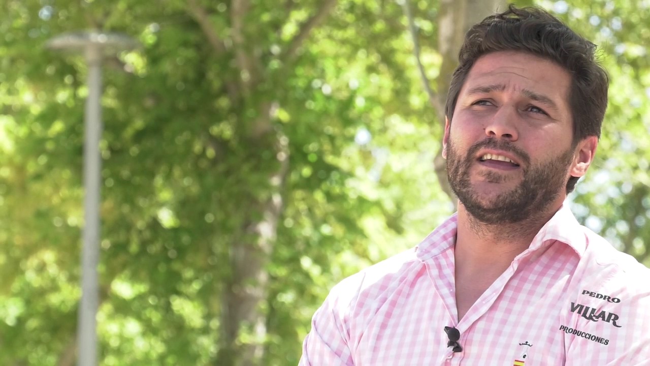 Entrevista Enrique Luján - YouTube