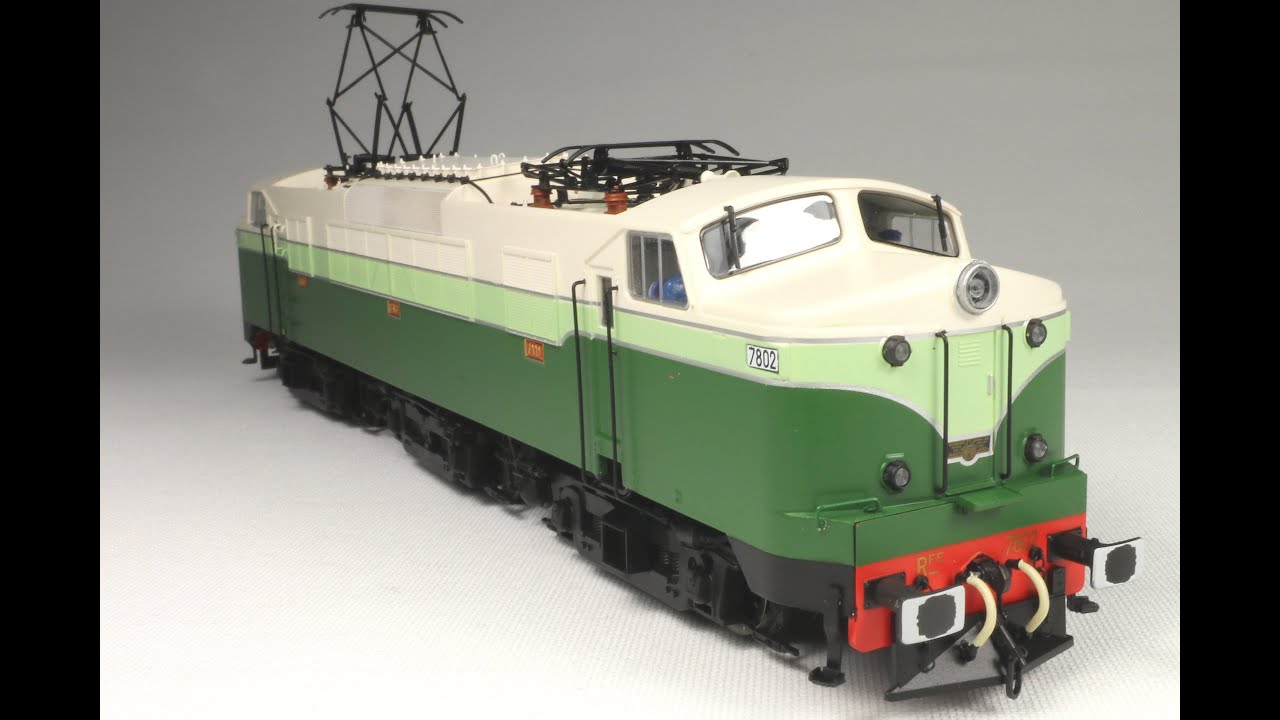 Electrotren RENFE 7802 com som - YouTube