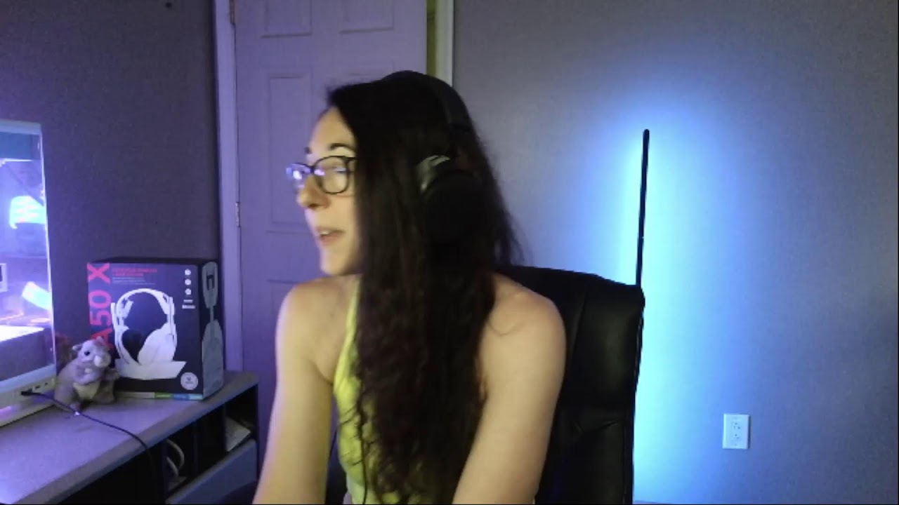 Why am I so confused?! maybe bc I played the 2nd one first hehe. CHAT ...