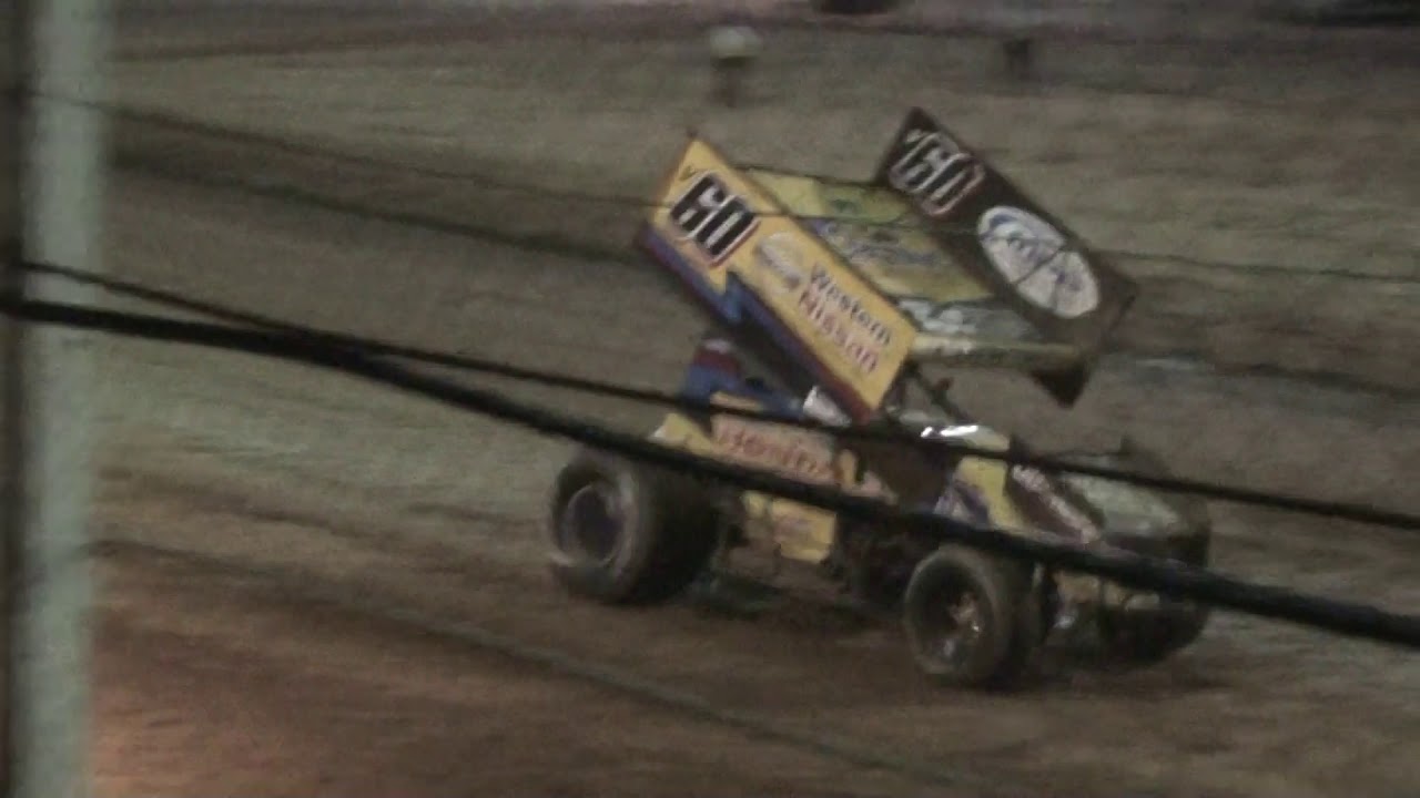 Jordyn Charge first 410 SRA Feature WIN - YouTube