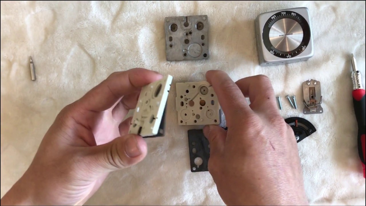 Robertshaw pneumatic thermostat take apart - YouTube