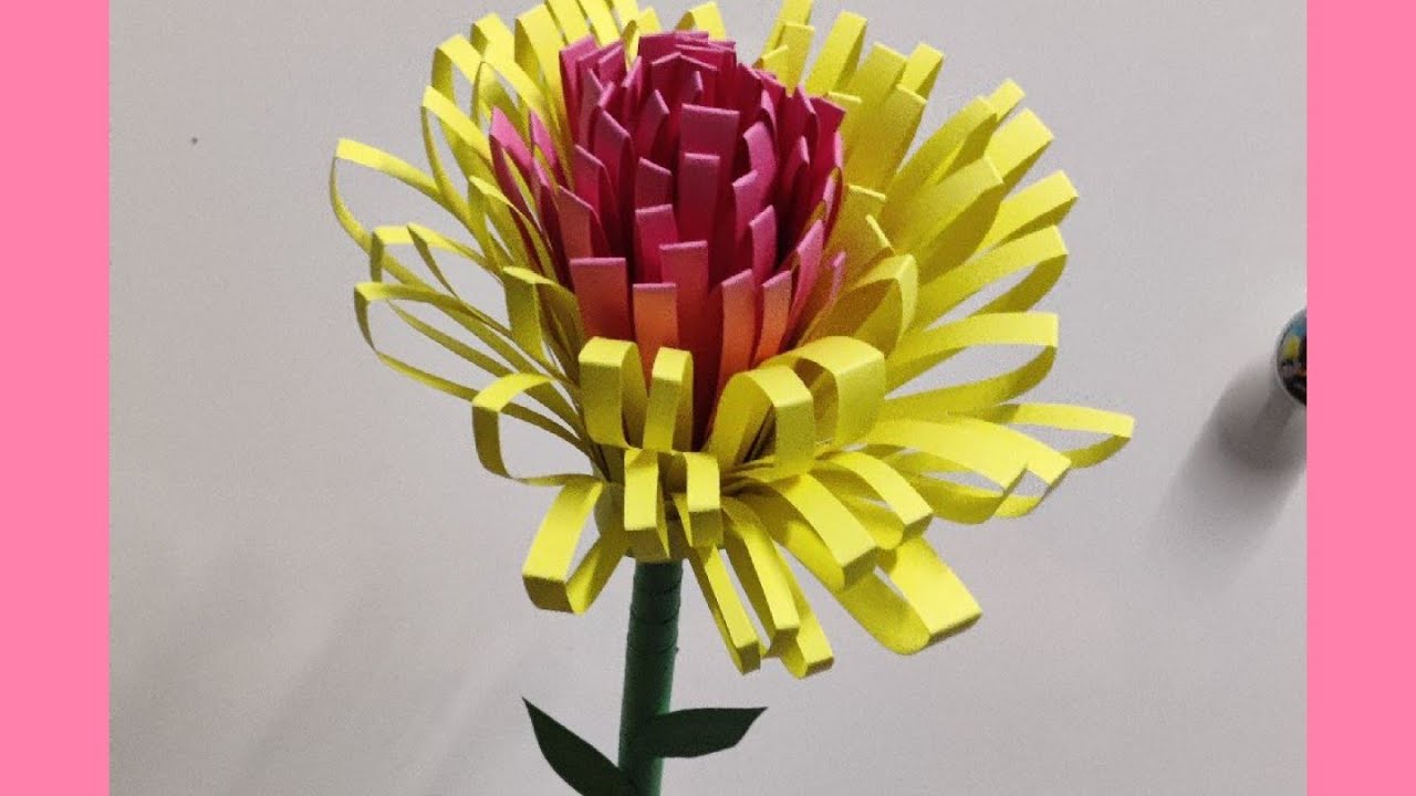 How to make a Realistic paper flower - YouTube