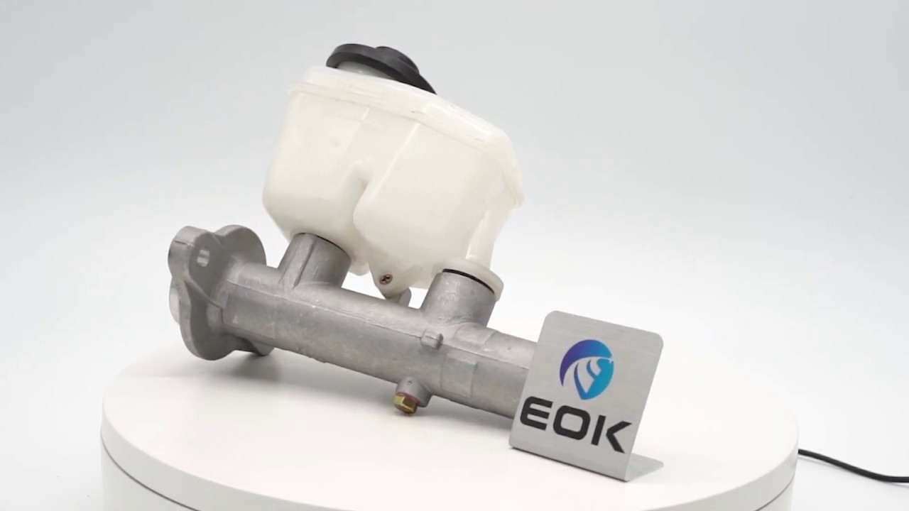brake master cylinder for TOYOTA HILUX II 47201-3D390 - YouTube
