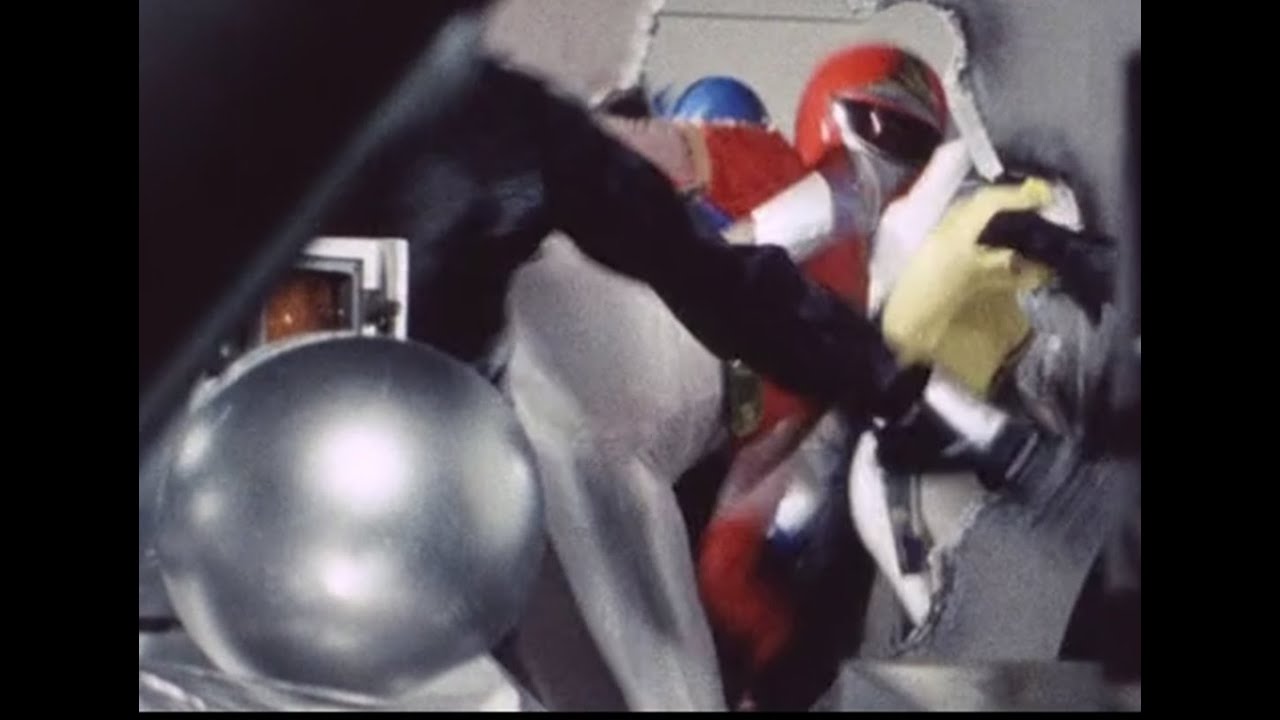 脚が長い！背が高くて筋肉質なレッドレンジャー。科学戦隊ダイナマン long legs! tall muscular red ranger ...