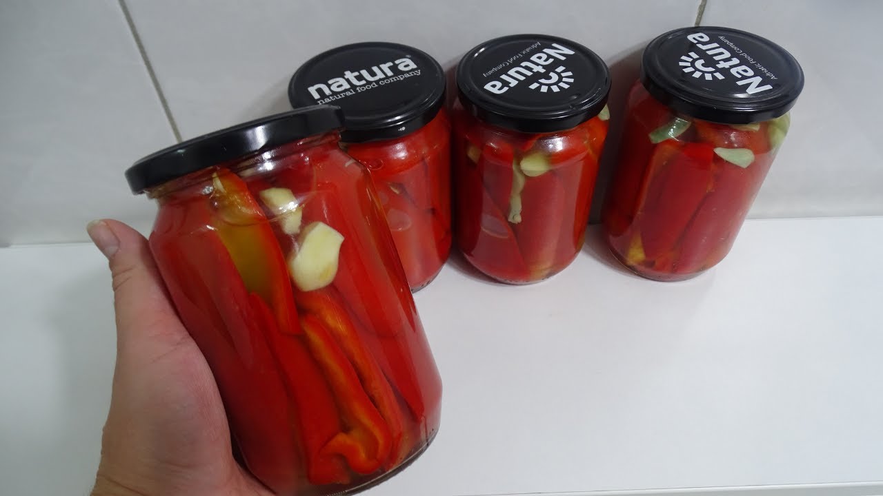 Crvene paprike fileti - Zimnica - Crvene kisele paprike sa bijelim ...