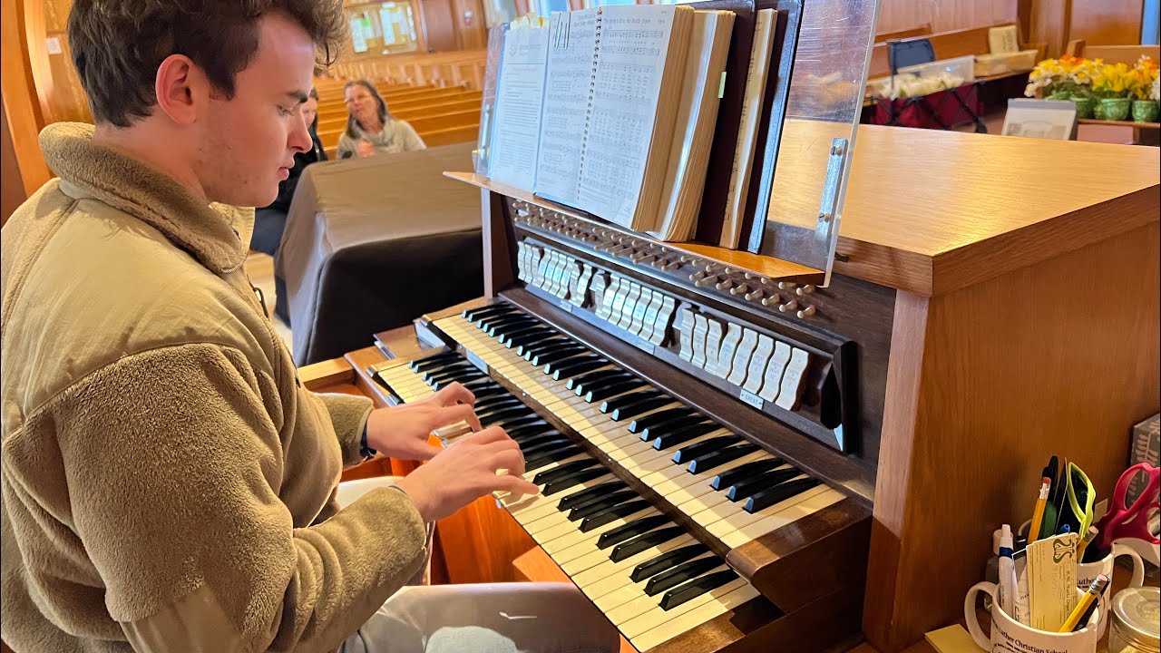 1964 Schlicker Organ in Martin Luther Chapel - YouTube