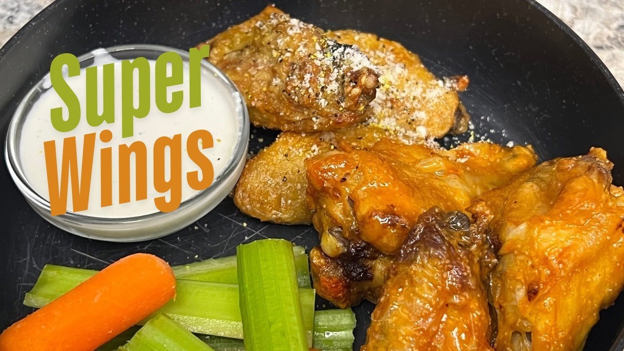Perfect for Super Bowl! Crispy, Healthy Chicken Wings with Blue Cheese ...