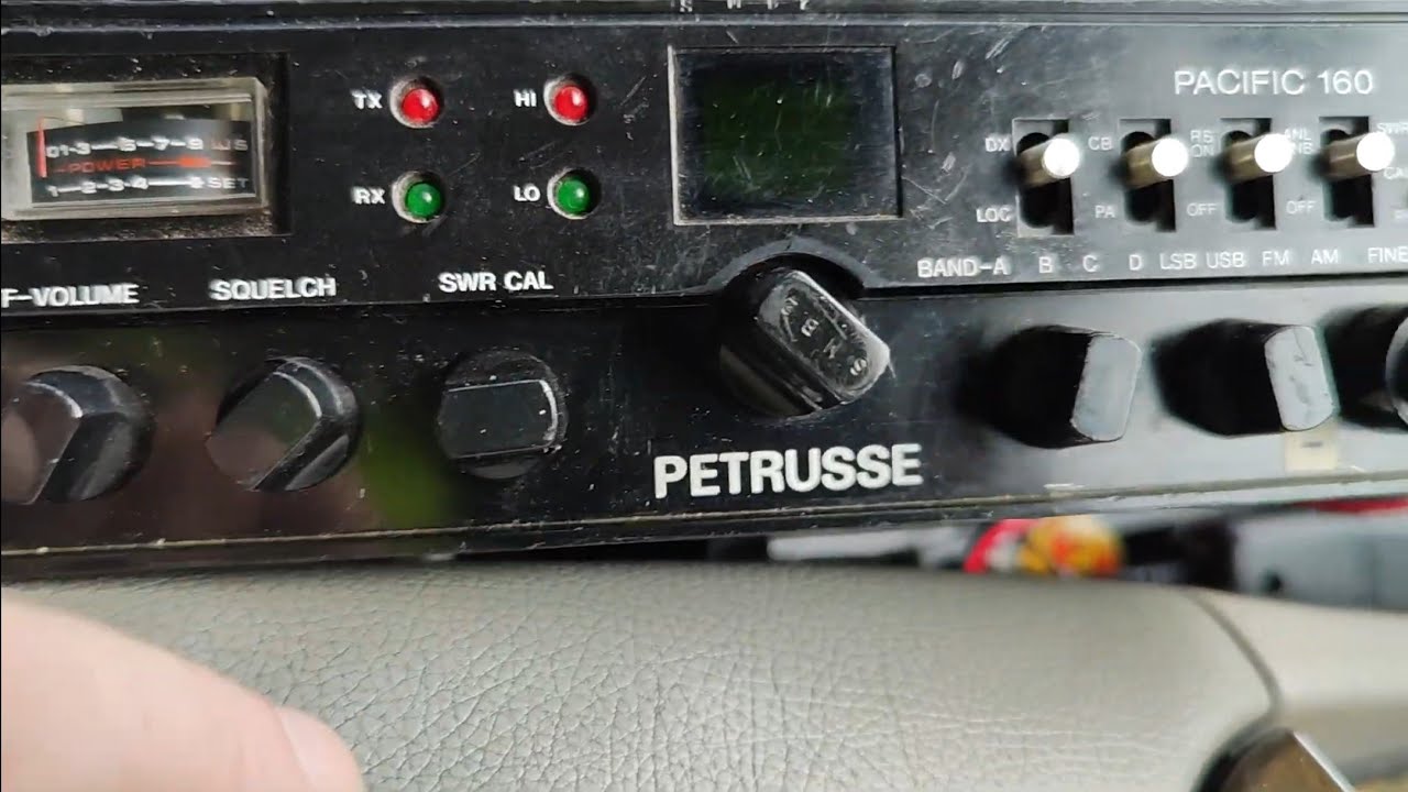 petrusse Pacific 160 am FM SSB CB radio - YouTube