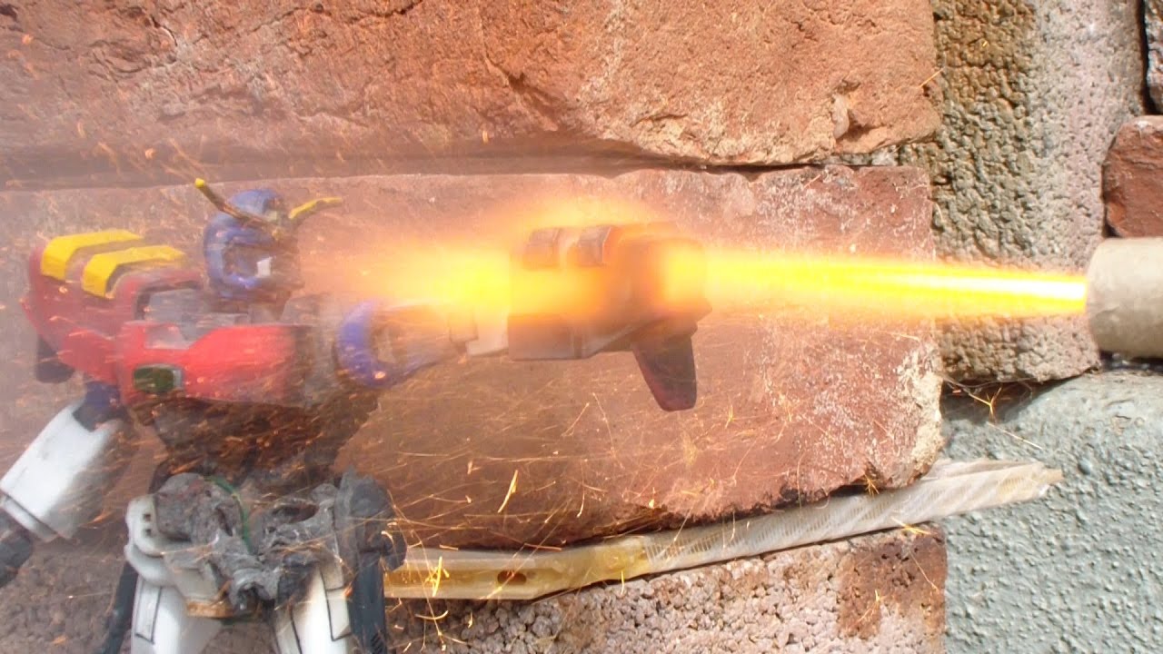Model Burn Cannon Melts Maxter Gundam - YouTube