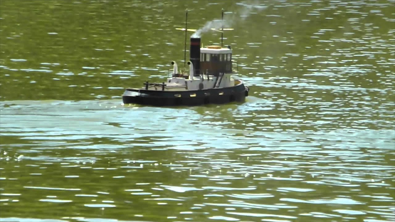 Remote Control Tugboat - YouTube