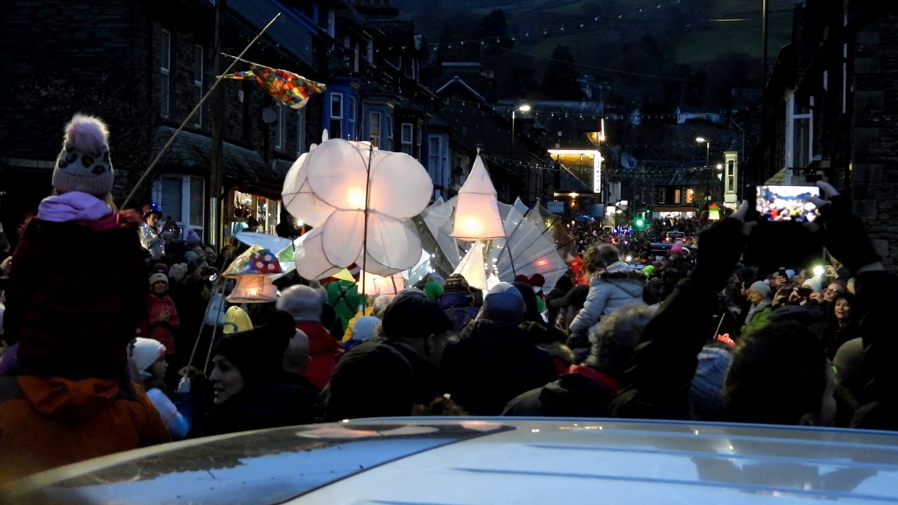 Ambleside Xmas Parade 2019 3 - YouTube