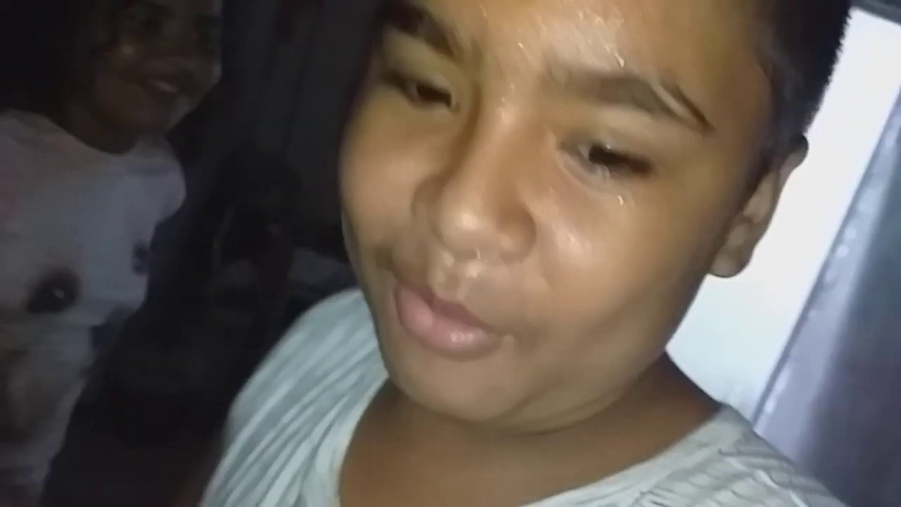 Trollando Minha Irmã Dormindo Youtube