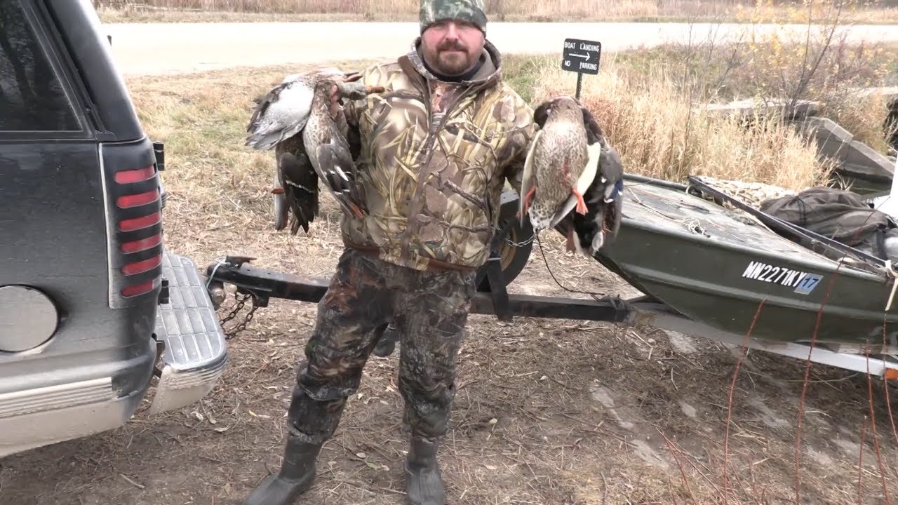 Duck Hunting 2021| October ICE UP - YouTube