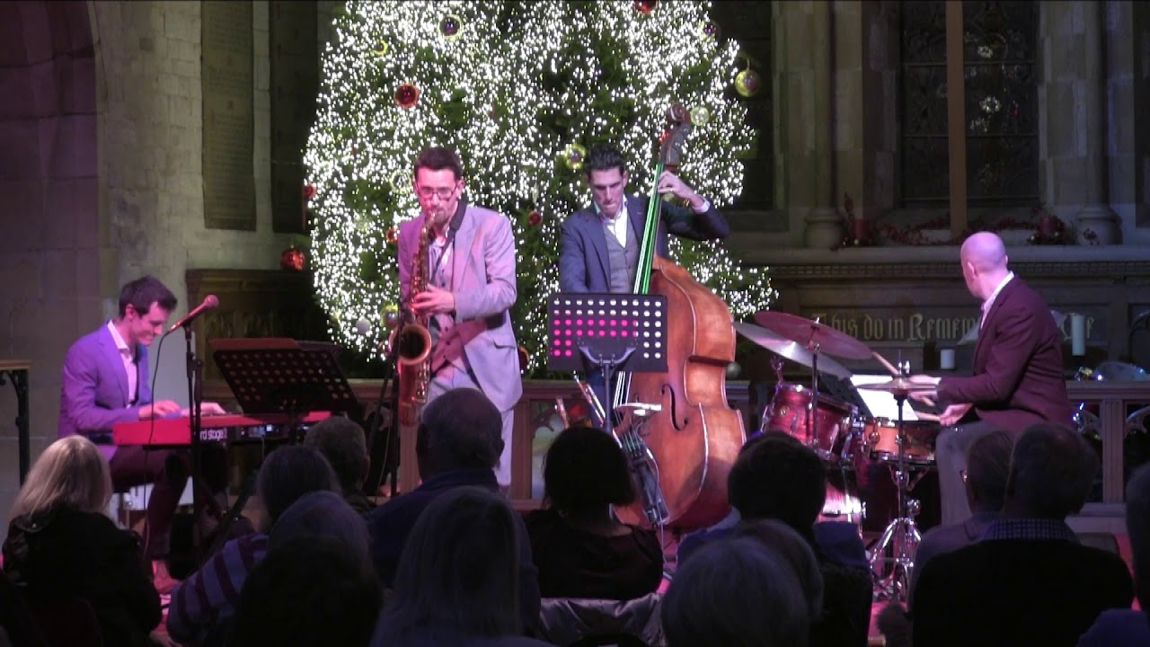 Personent Hodie, Tim Boniface Quartet live. - YouTube