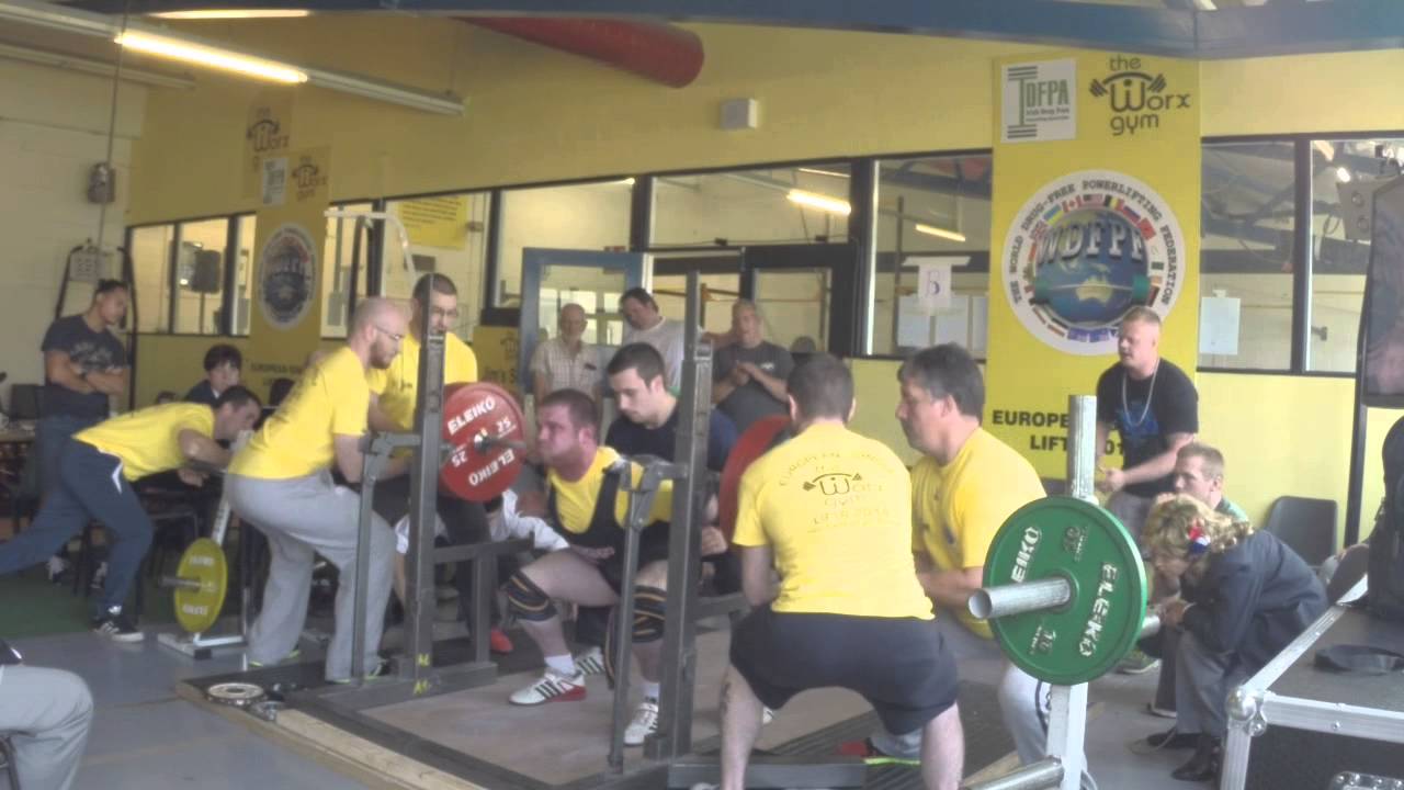 David Twomey 265kg squat (new world record) - YouTube