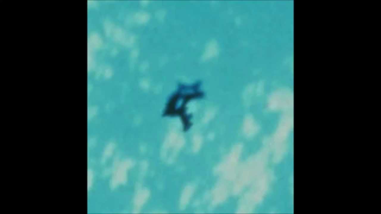Strange Spacecraft - Is it one of ours? HD - YouTube