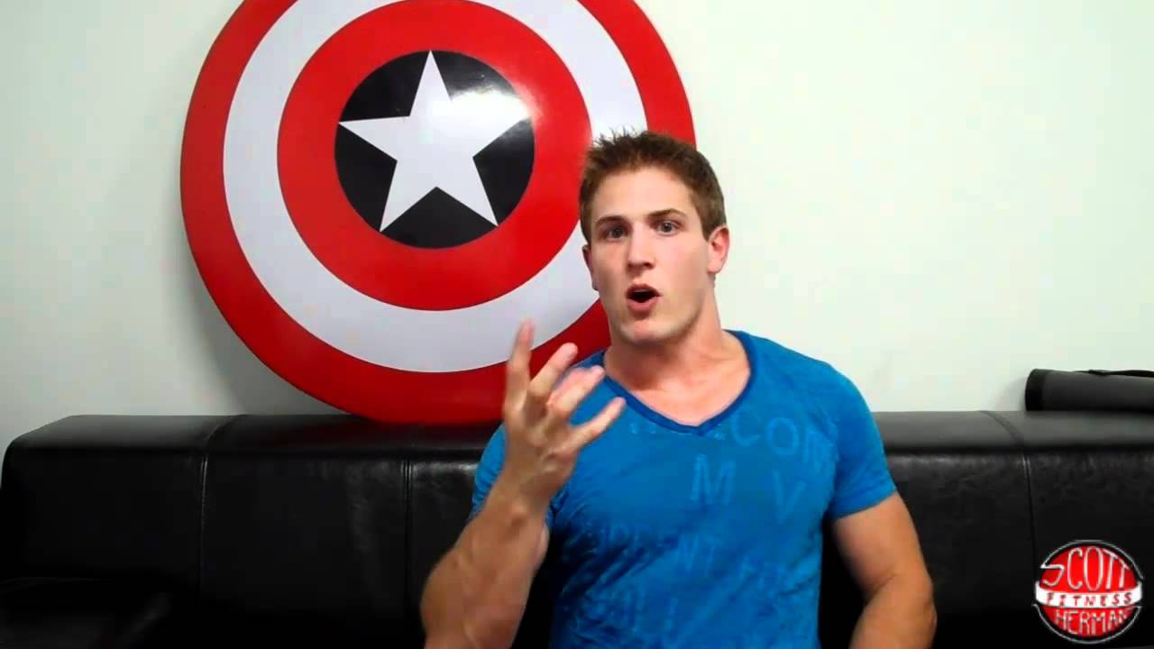 Captain America: "The First Avenger" Movie Review - Scott Herman - YouTube